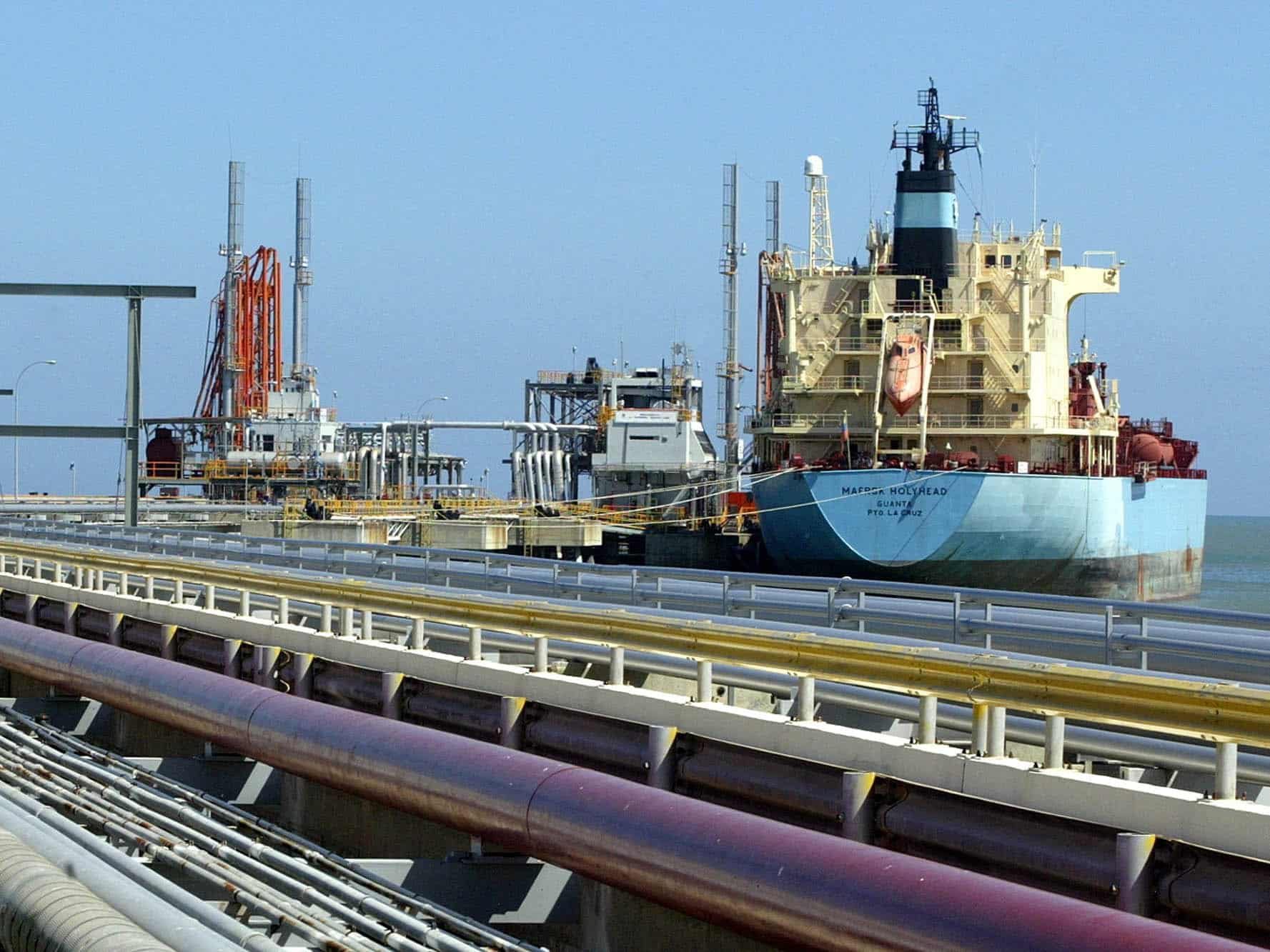 Venezuela zpřísňuje pravidla prodeje ropy. Všechny dodávky musí být ...